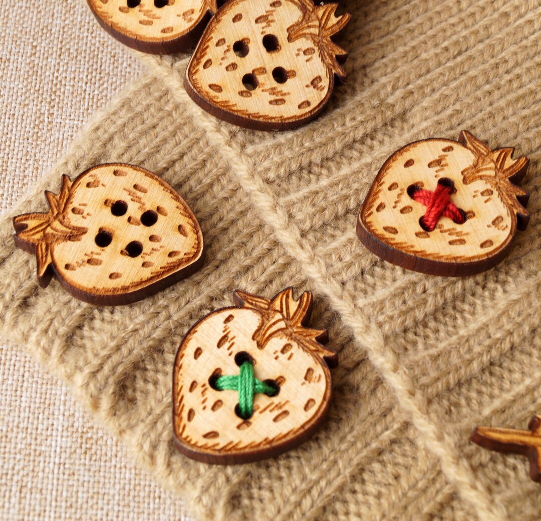 Strawberry Buttons, Wooden Buttons, Buttons for Knitted and Crochet ...