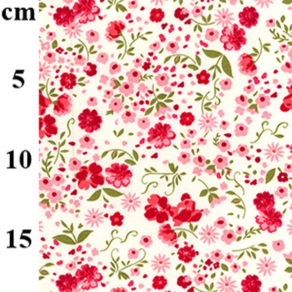Cotton Fabric Pretty Red & Pink Flower Print on Ivory - Etsy