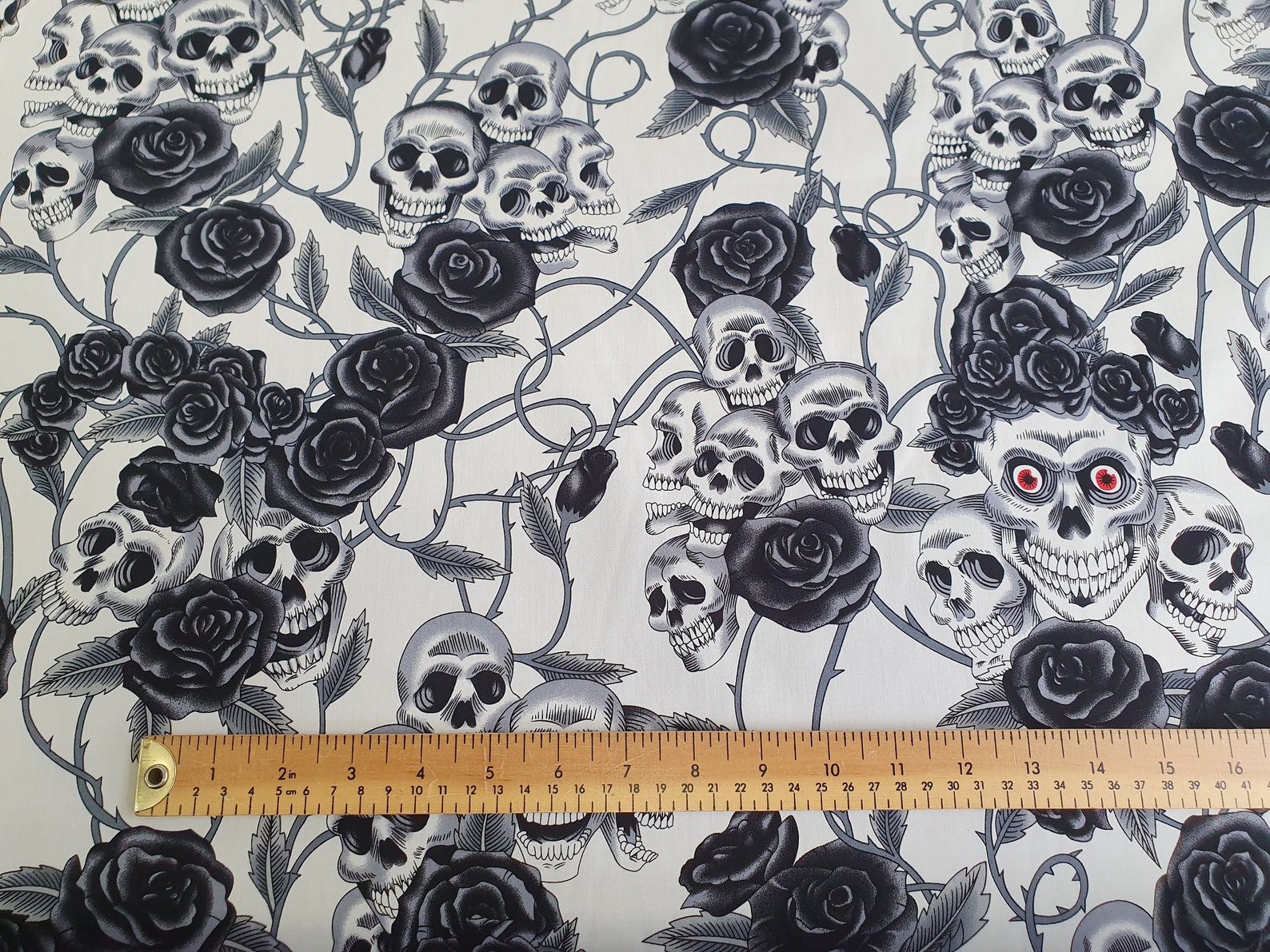 Skull Print Fabric 100% Cotton Skulls & Black Roses on Ivory - Etsy