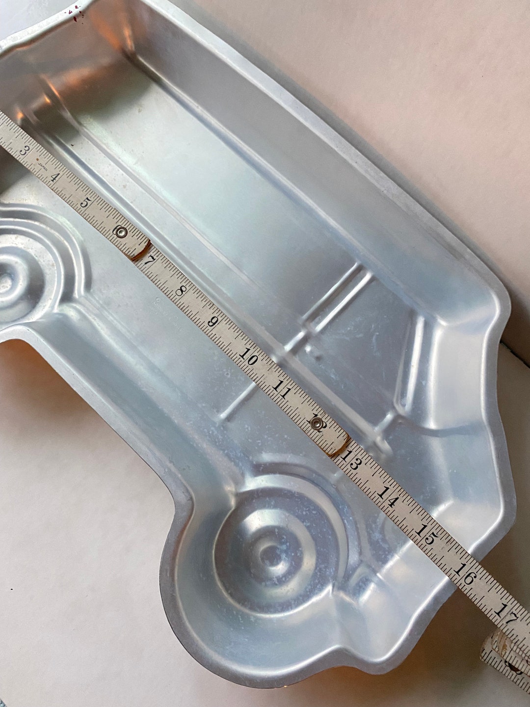 Scooby Doo Volkswagen Van/bus Cake Pan Wilton 502-7652 Vintage 1978 ...