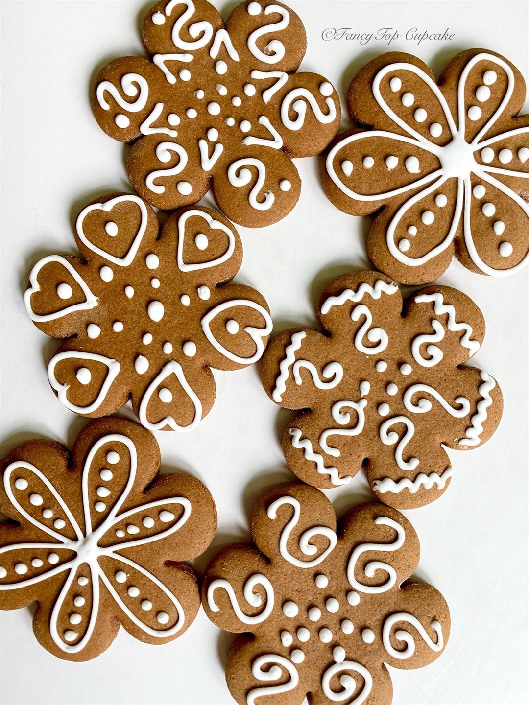 10-gingerbread Flower Power Cookie. These Cookies Are Decorated With ...
