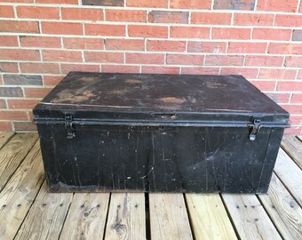Metal trunk | Etsy