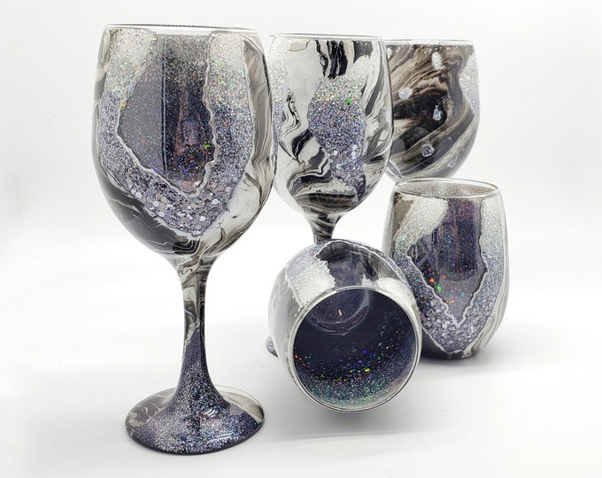 Black Diamond Geode Agate Hand Pained Wine Glass in Stemmed or - Etsy