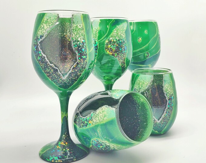 Emerald Jade Geode Agate Wine Glass Hand Painted in Stemmed or - Etsy