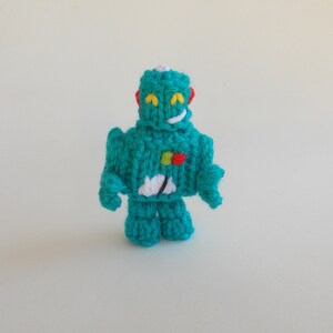 Mini Robot Knitted Soft Ornament - Unique Soft Ornament - Scifi Gift ...