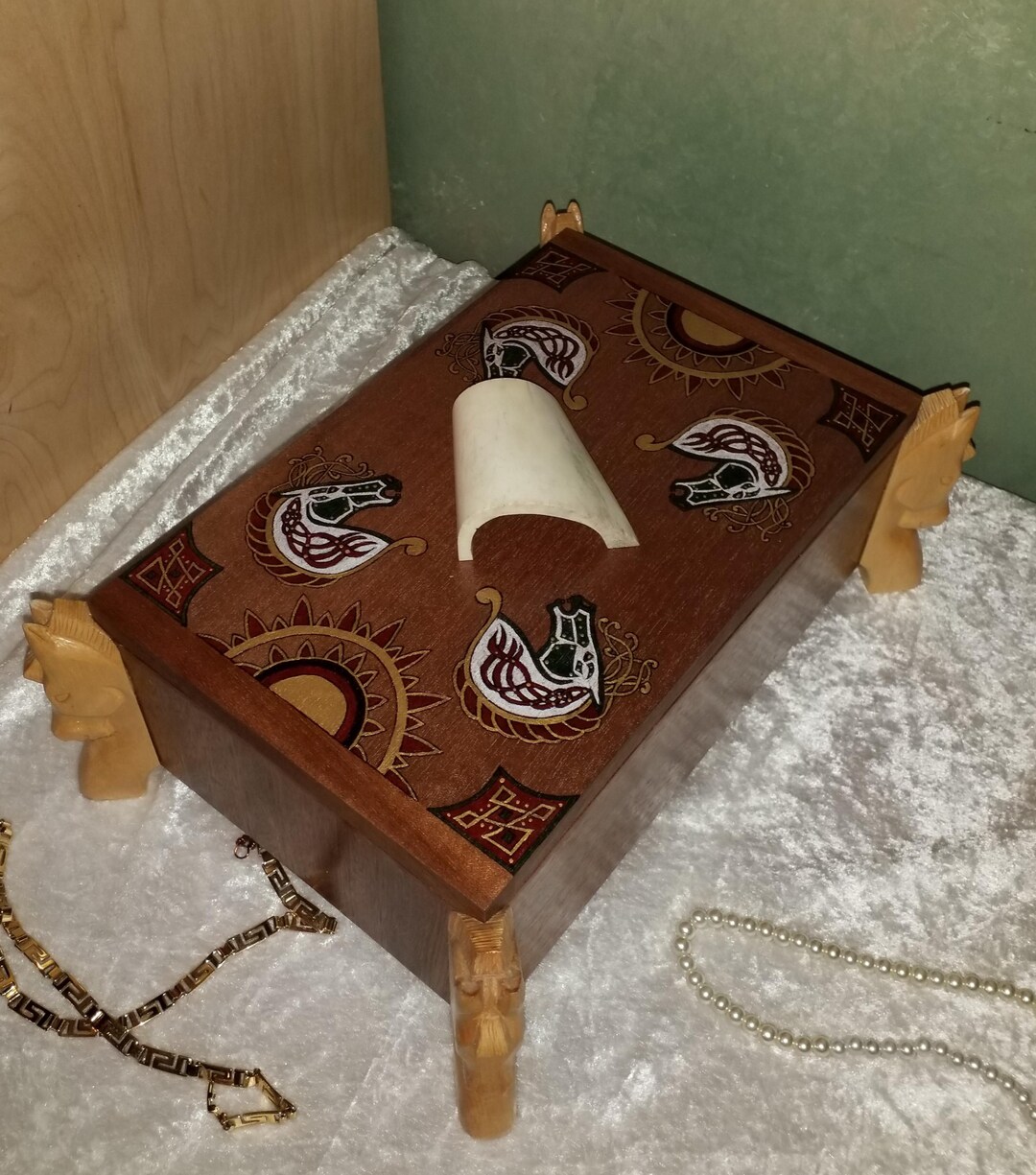 Four Horse Rohan Jewelry Box. Sapele Wood and Birch. Fantasy Horses ...