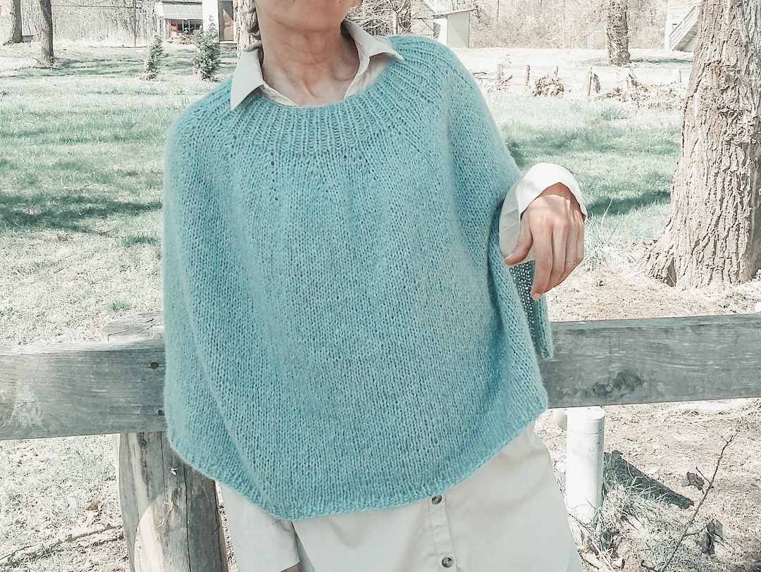 Poncho Pattern, Cape Pattern, Short Poncho or Cape, Easy to Knit Poncho ...