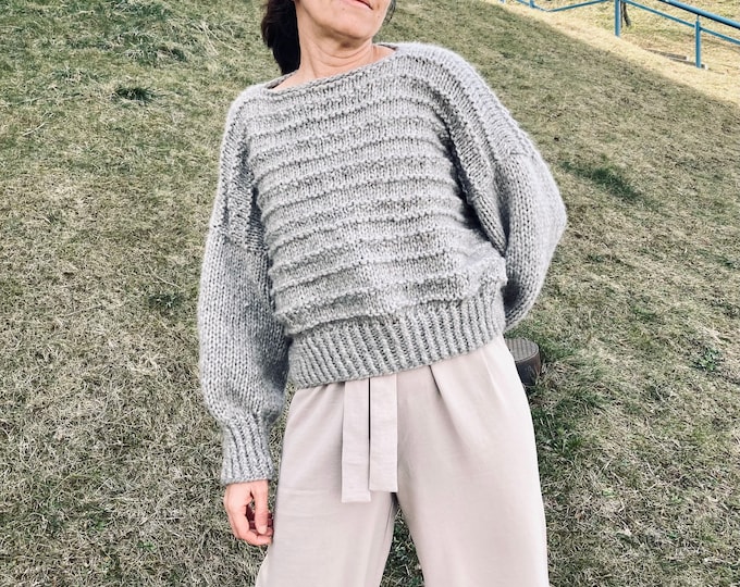 Beginner Friendly Knitting Pattern Gallant Sweater Chunky Cropped ...