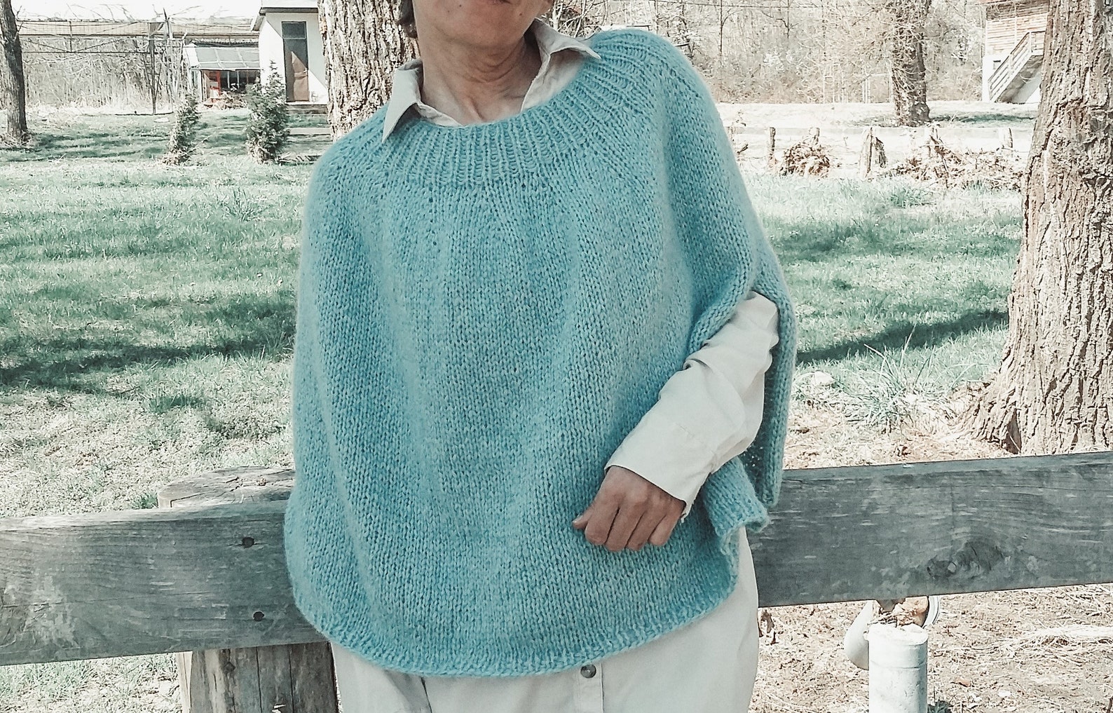 Poncho Pattern, Cape Pattern, Short Poncho or Cape, Easy to Knit Poncho ...