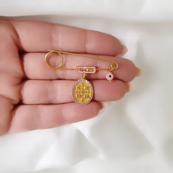 Princess Medallion Jewelry - Etsy