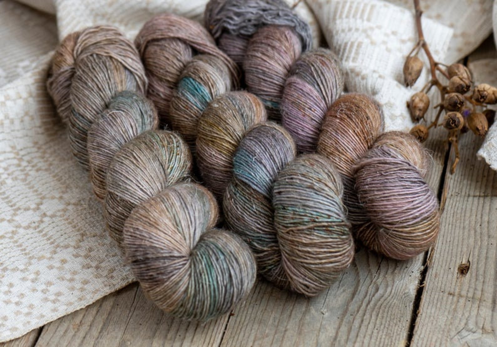 Hand Dyed Merino Linen Singles Yarn DUSKY Merino Linen yarn | Etsy