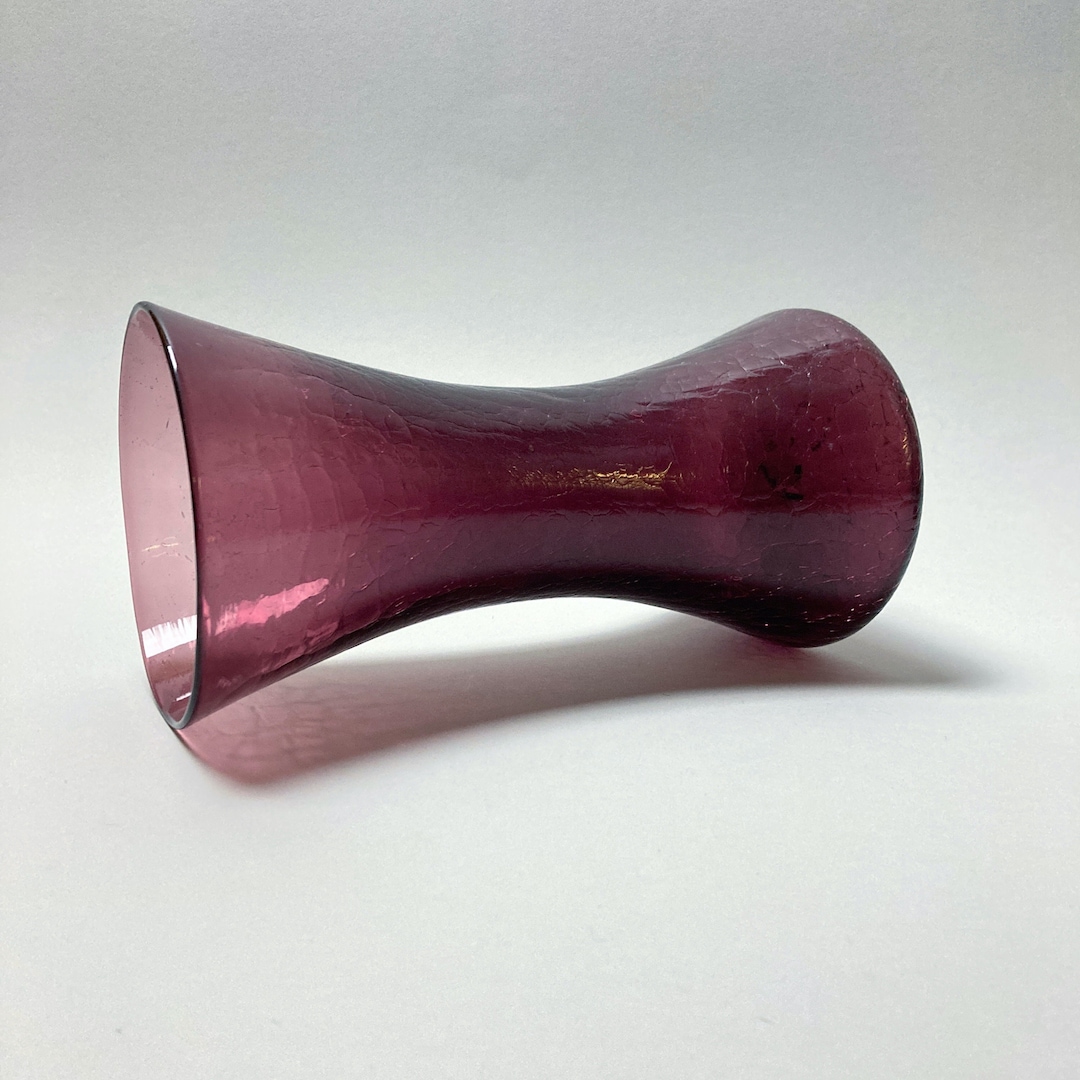 Wayne Husted for Blenko Glass 5519-M Amethyst Crackle / Sheaf Hourglass ...