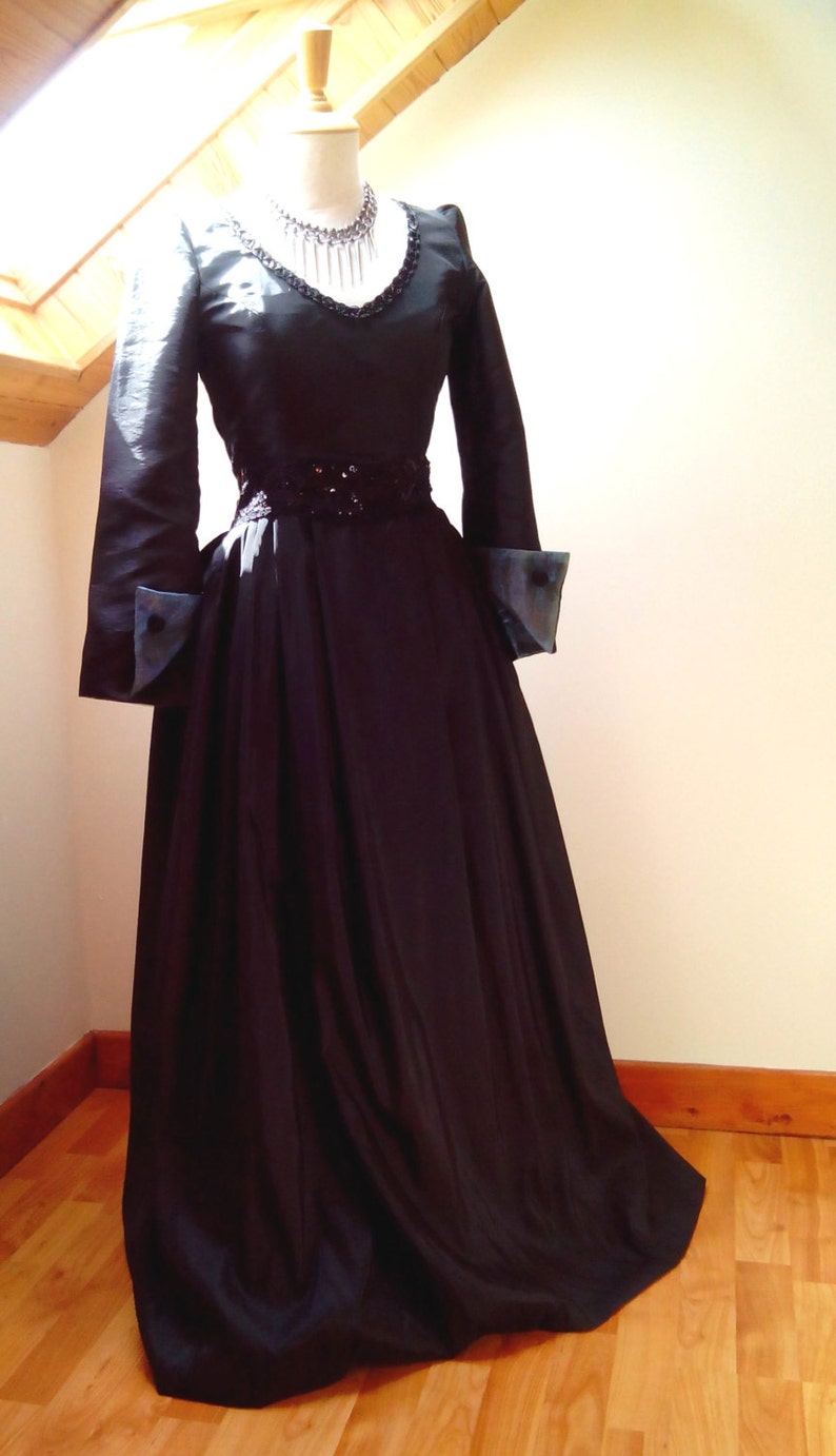 Ravena Halloween Costume - Etsy