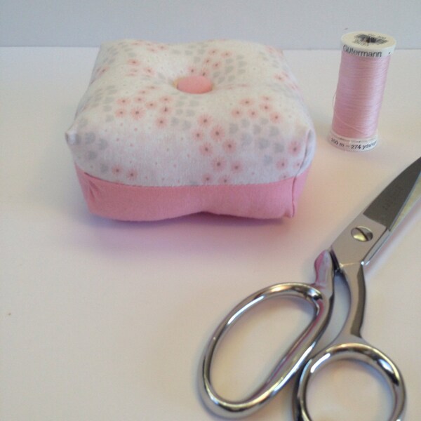 Square Pincushion - Etsy