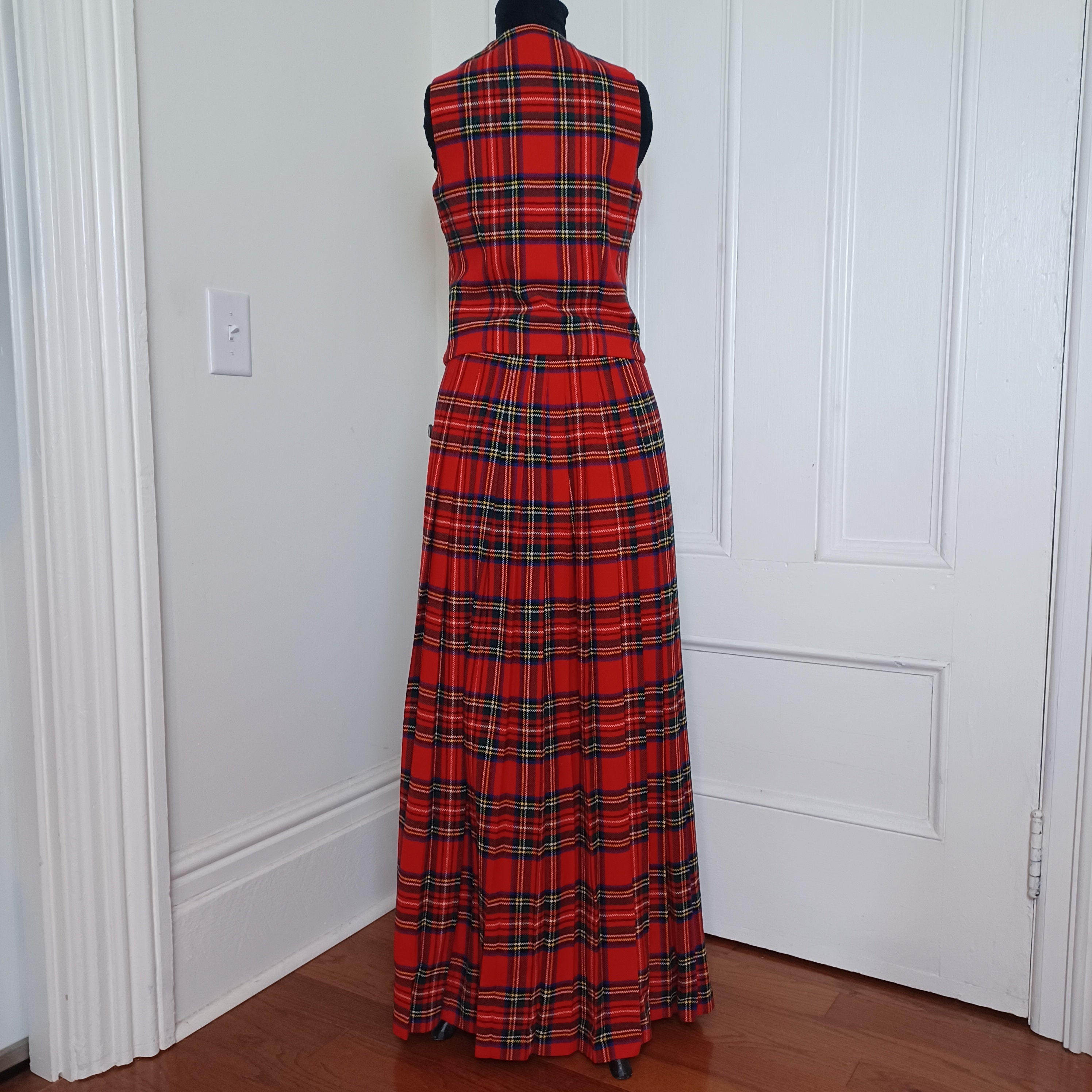 1970s Tartan Plaid Wool Maxi Skirt and Vest Set laird-portch of ...