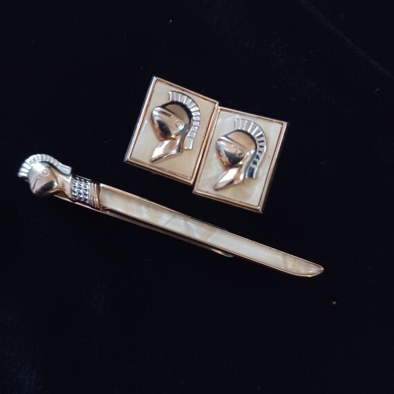 Swank Centurion/Knight Cuff Link and Tie Bar Set - Gem
