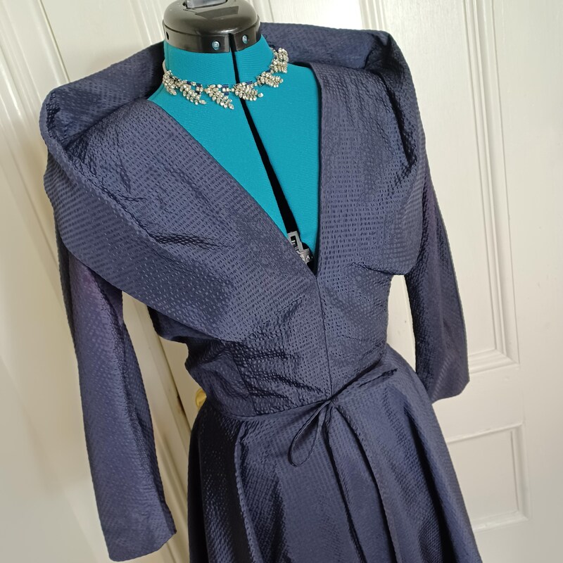 Portrait Neckline - Etsy