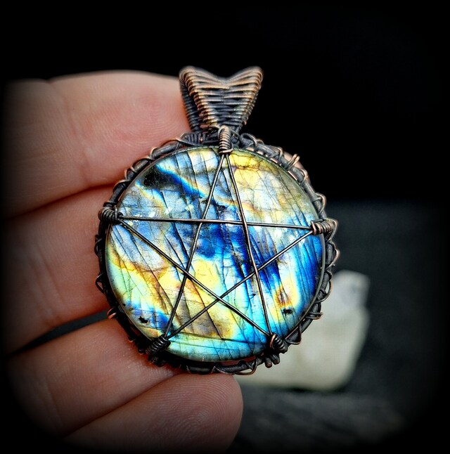 CharismaCrystals - Etsy