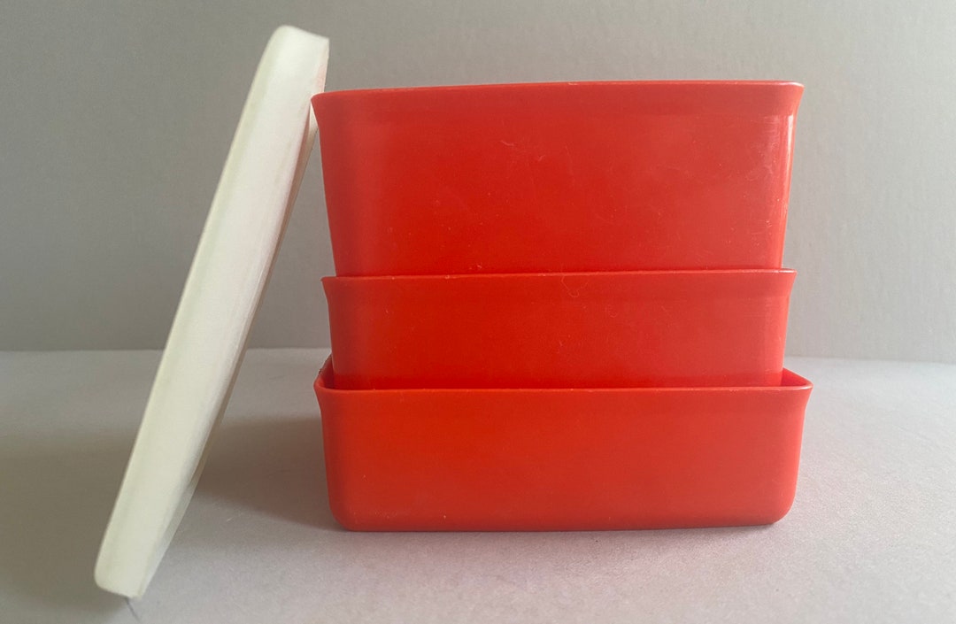 TUPPERWARE Sandwich Containers Red Three Dishes One Lid Made in USA ...