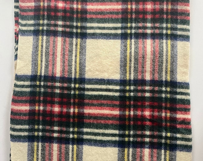 CURVON Wool Throw Lap Blanket Crown Tartan Ivory Red Blue Green Frays ...