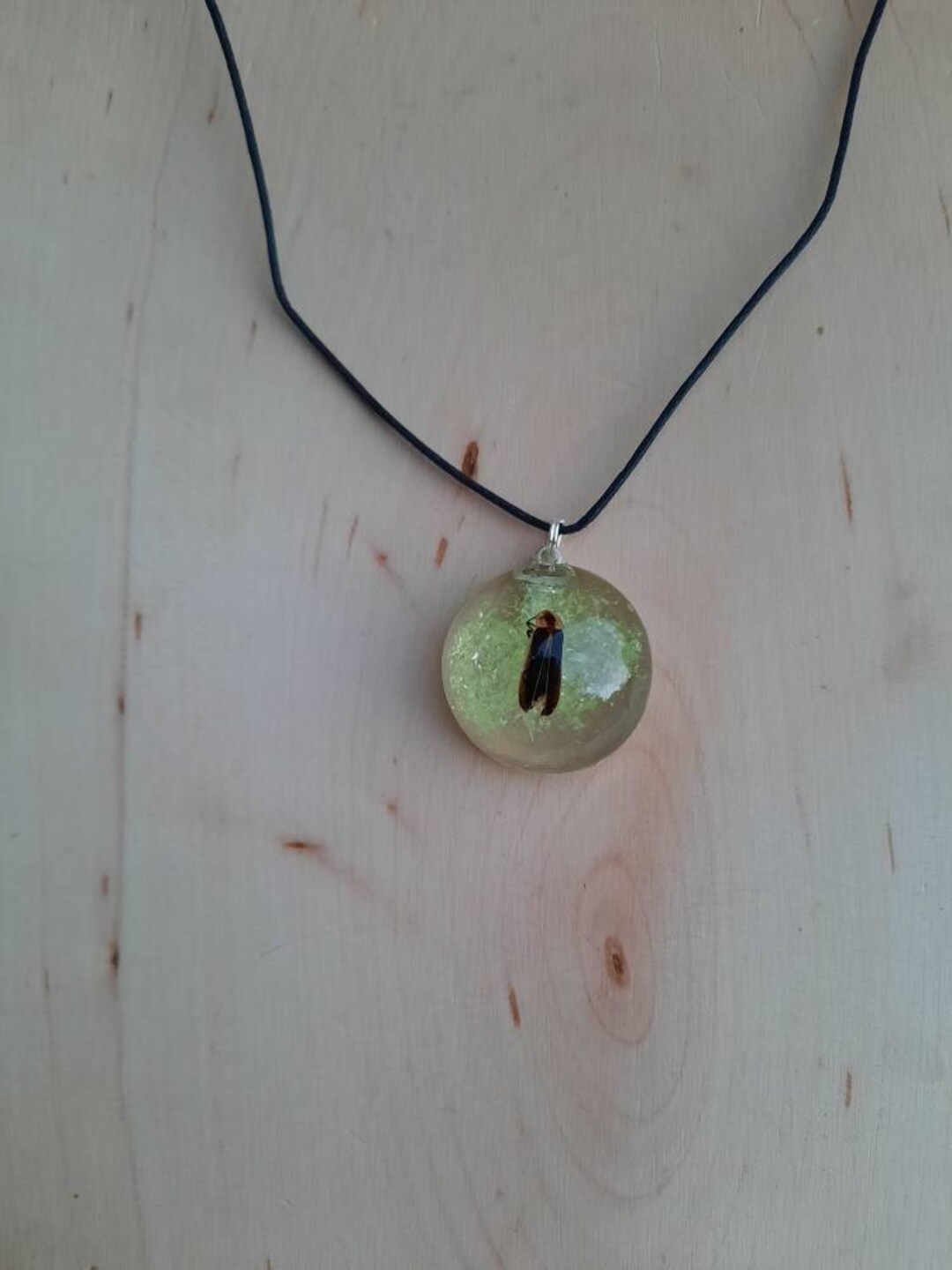 Real Cruelty Free Handmade Circular Shaped Glow in the Dark Lightning ...