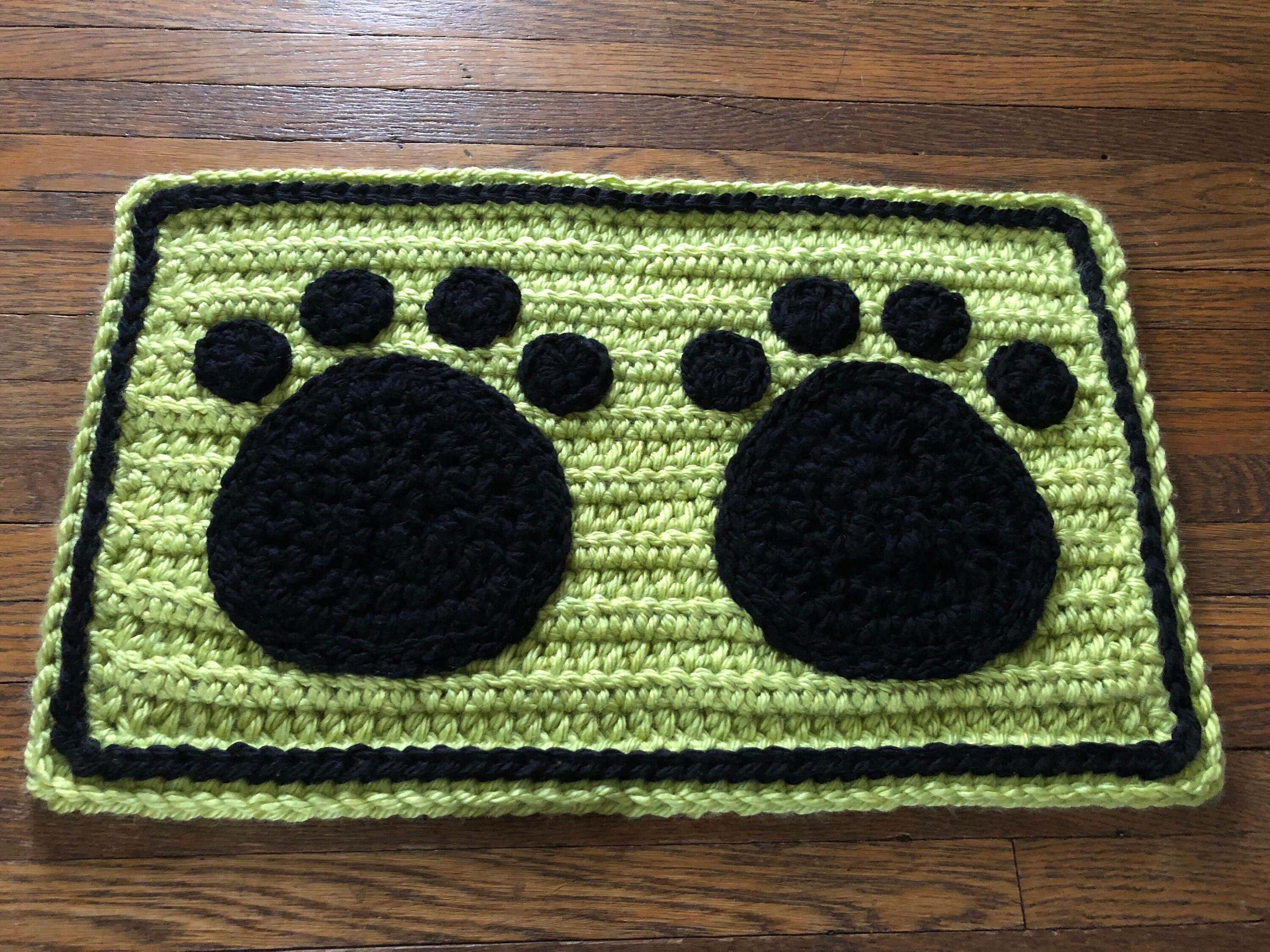 Crochet PATTERN Paw Prints Pet Bowl Mat Pet Placemat Paw | Etsy Australia