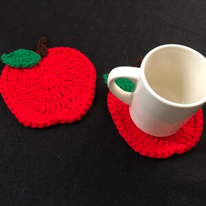 Apple Design Cup Coaster Set, Red Yellow Green Apple Table Coasters ...