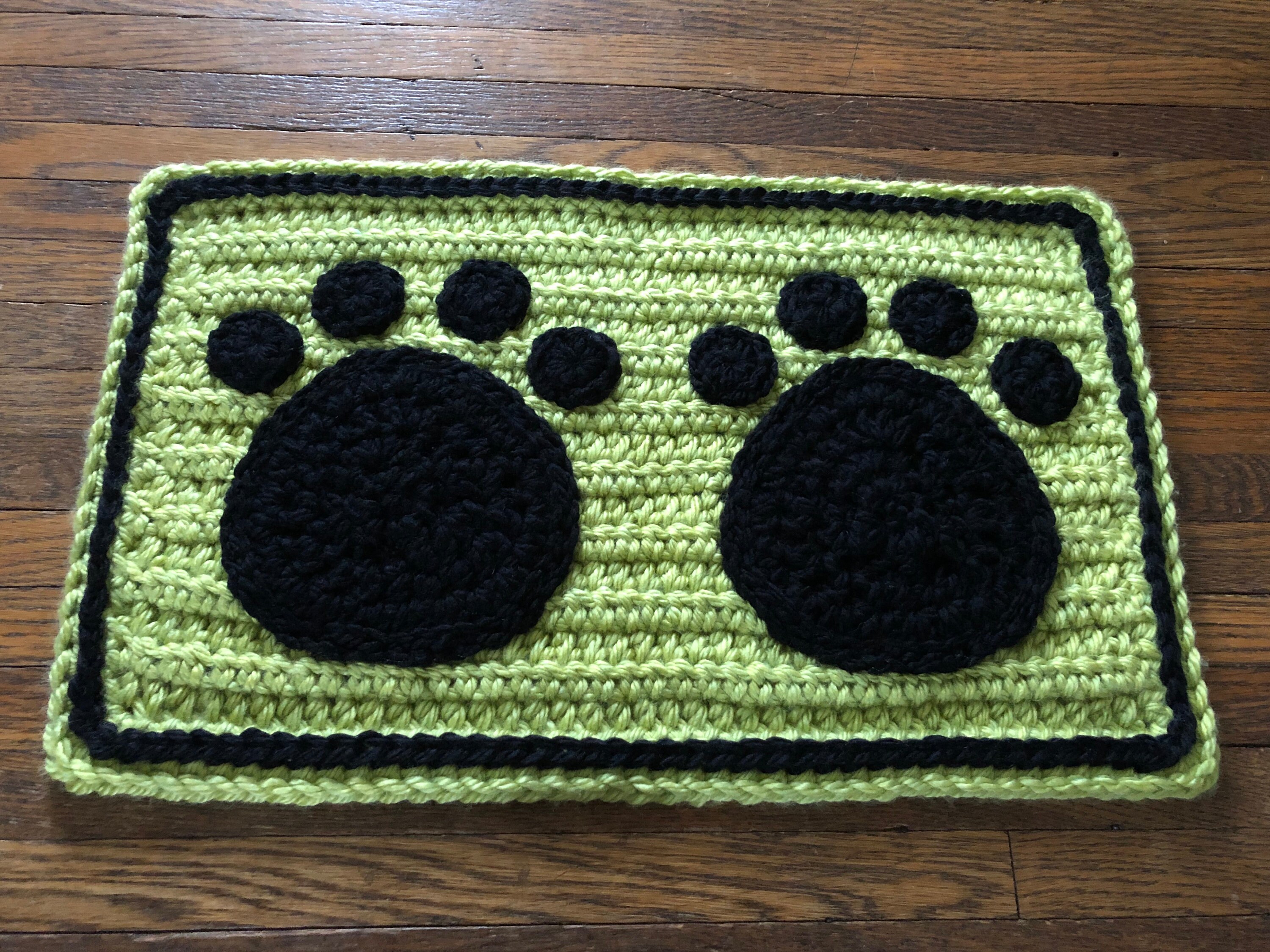 Crochet PATTERN - Paw Prints Pet Bowl Mat, Pet Placemat Paw Prints ...