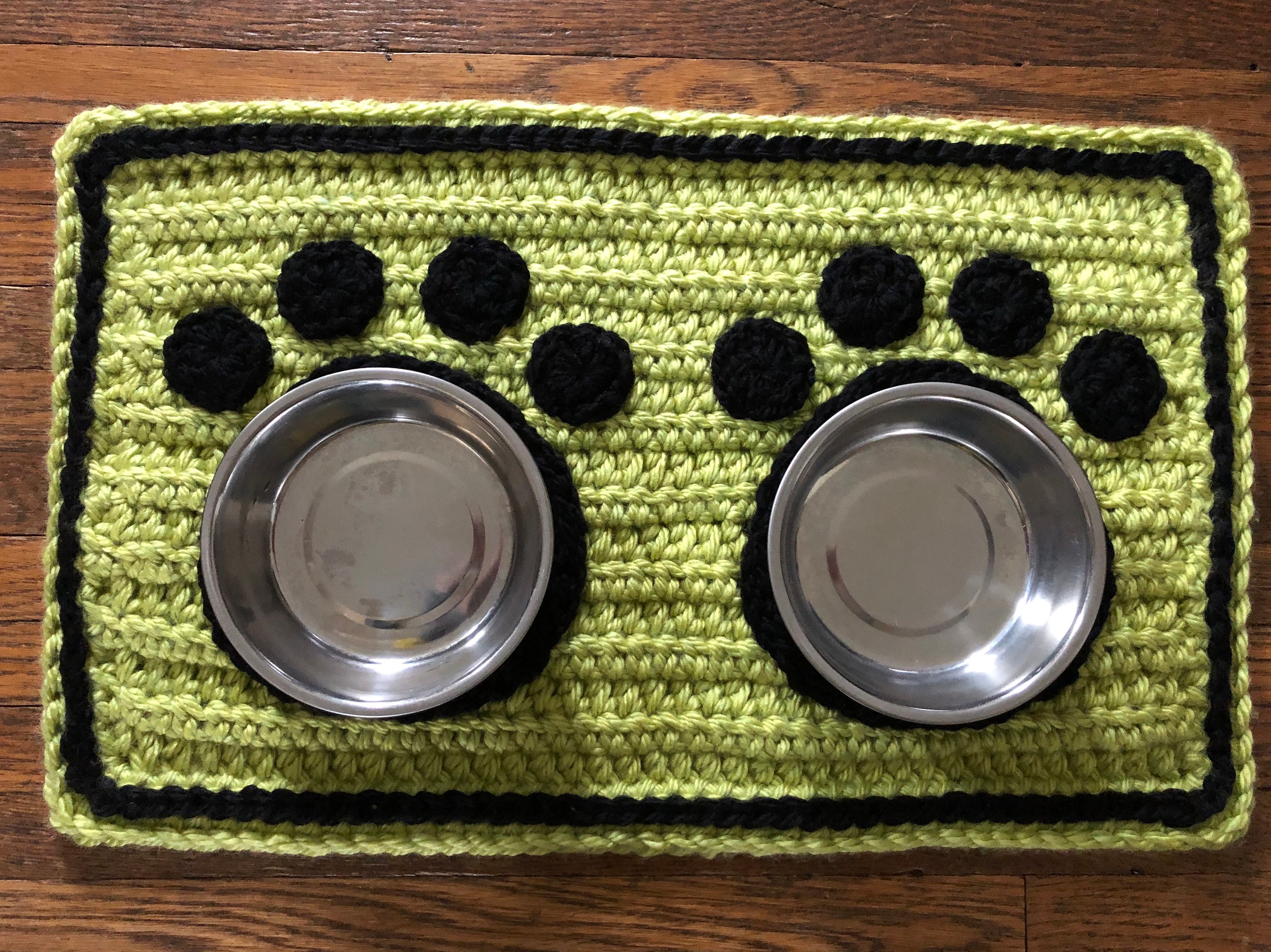 Crochet PATTERN Paw Prints Pet Bowl Mat Pet Placemat Paw - Etsy Australia