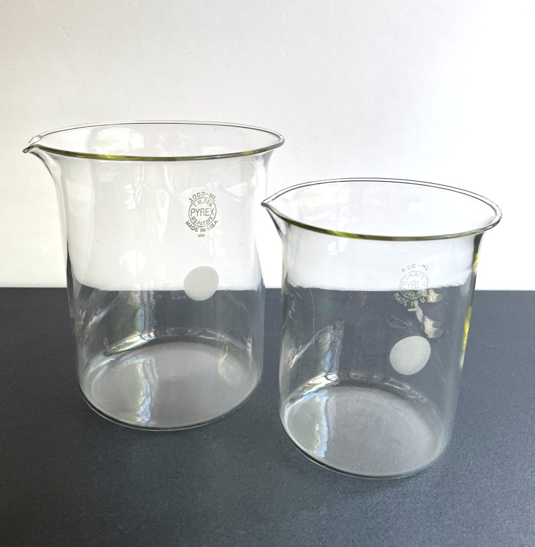 Vintage Pyrex Labware With Green Logo - Etsy