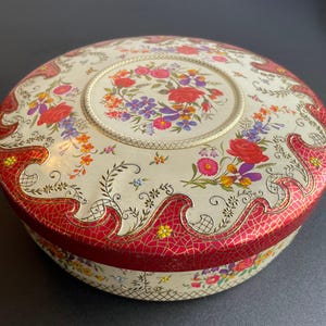 Vintage Decorative Biscuit Tins - Etsy
