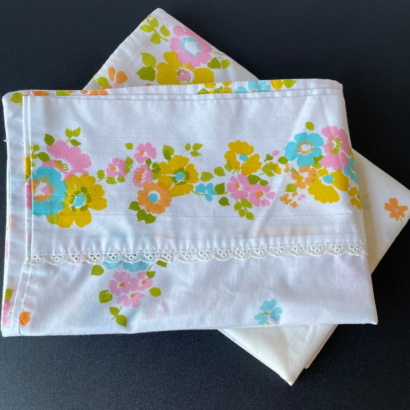 Vintage Pillowcases - Etsy