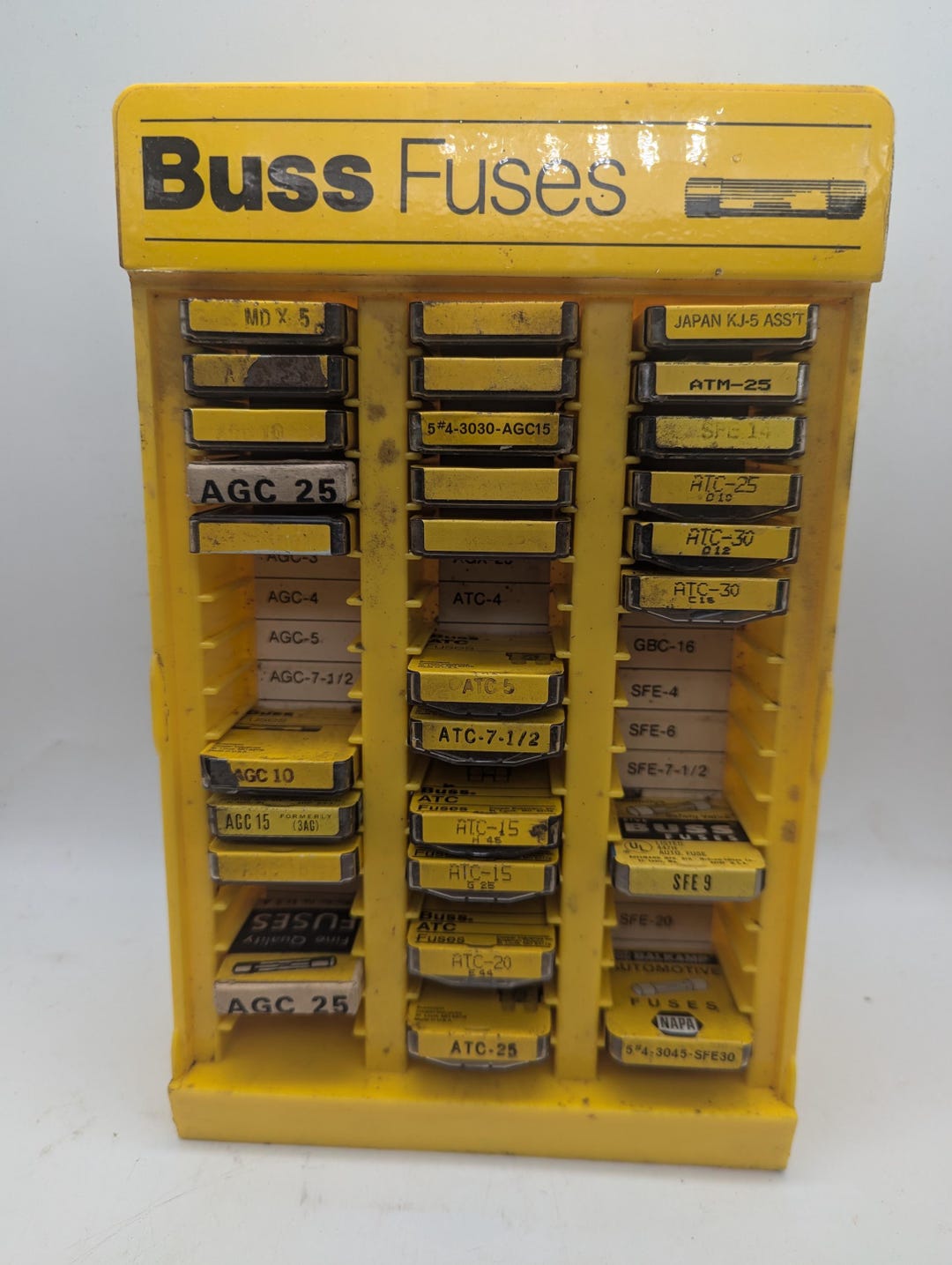 Vintage Buss Fuses Display Case With Fuses-pre Owned - Etsy