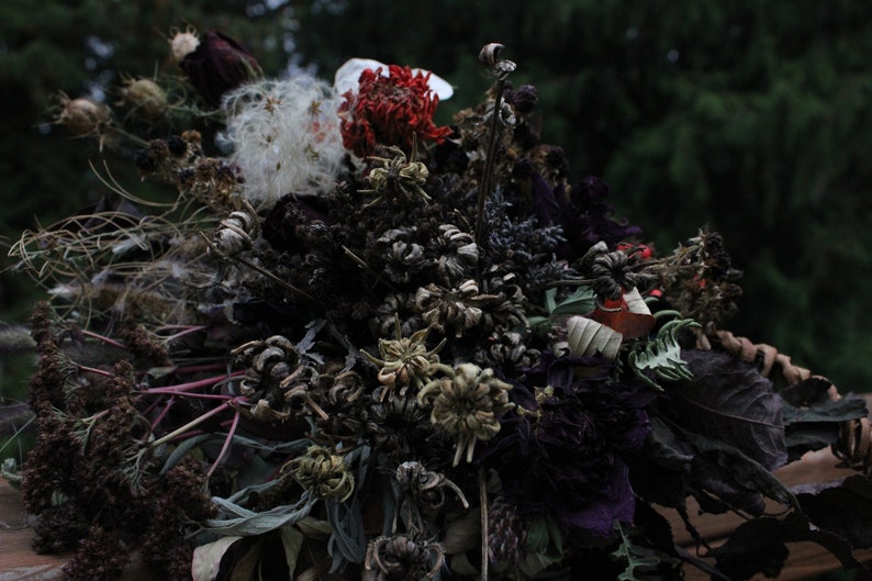 Bridesmaid Wisp Bouquet Dried Flower Bouquet Purple Bouquet - Etsy