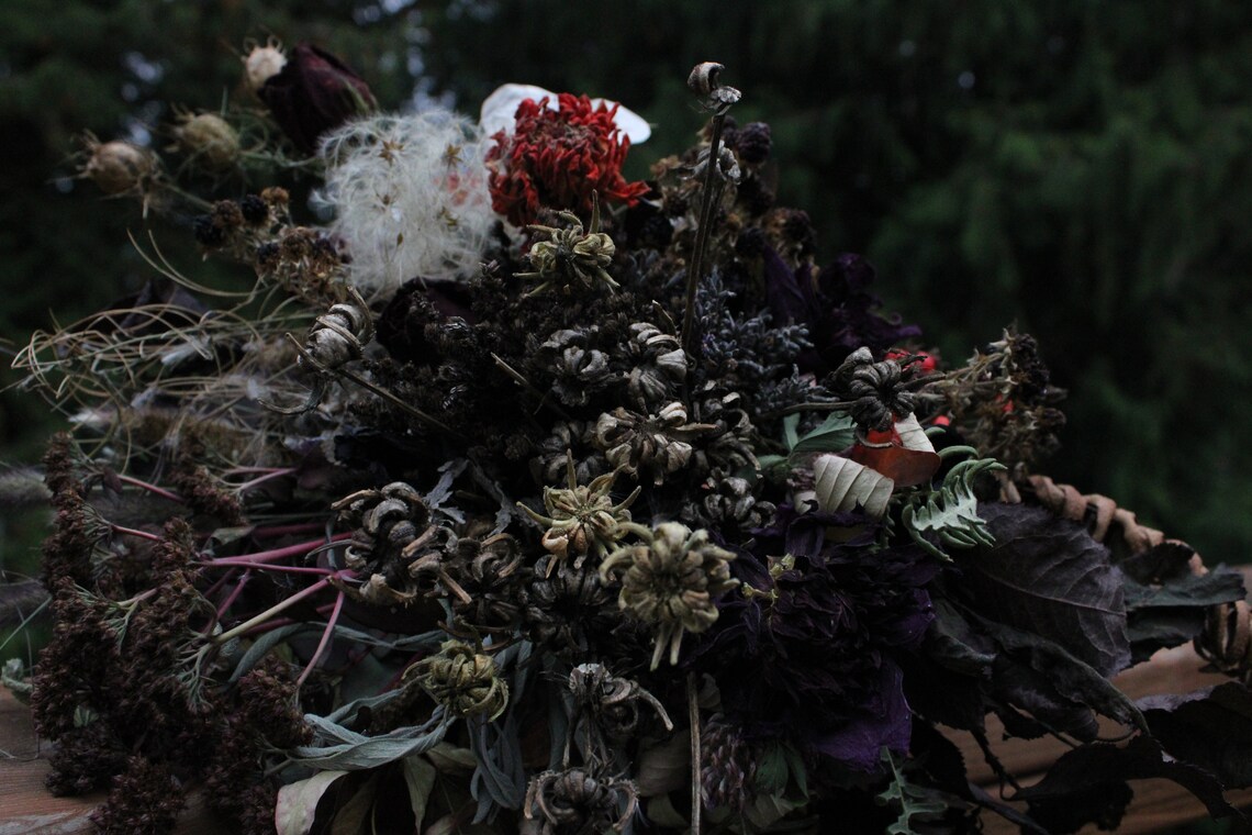 Bridesmaid Wisp Bouquet dried flower bouquet purple bouquet | Etsy