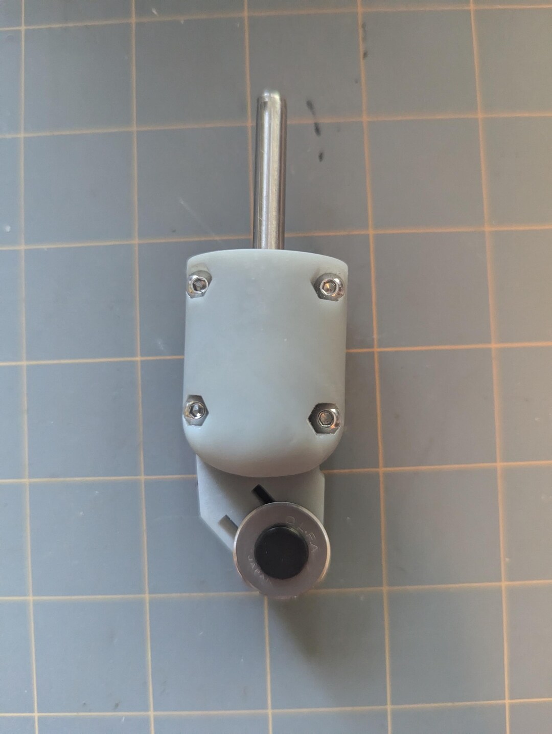 Drag Rotary Knife With Quick Change Blade and Thrust Bearing - Etsy