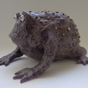 Brown Toad Sculpture - Frog Ornament, Collectible Art Object, Toad ...