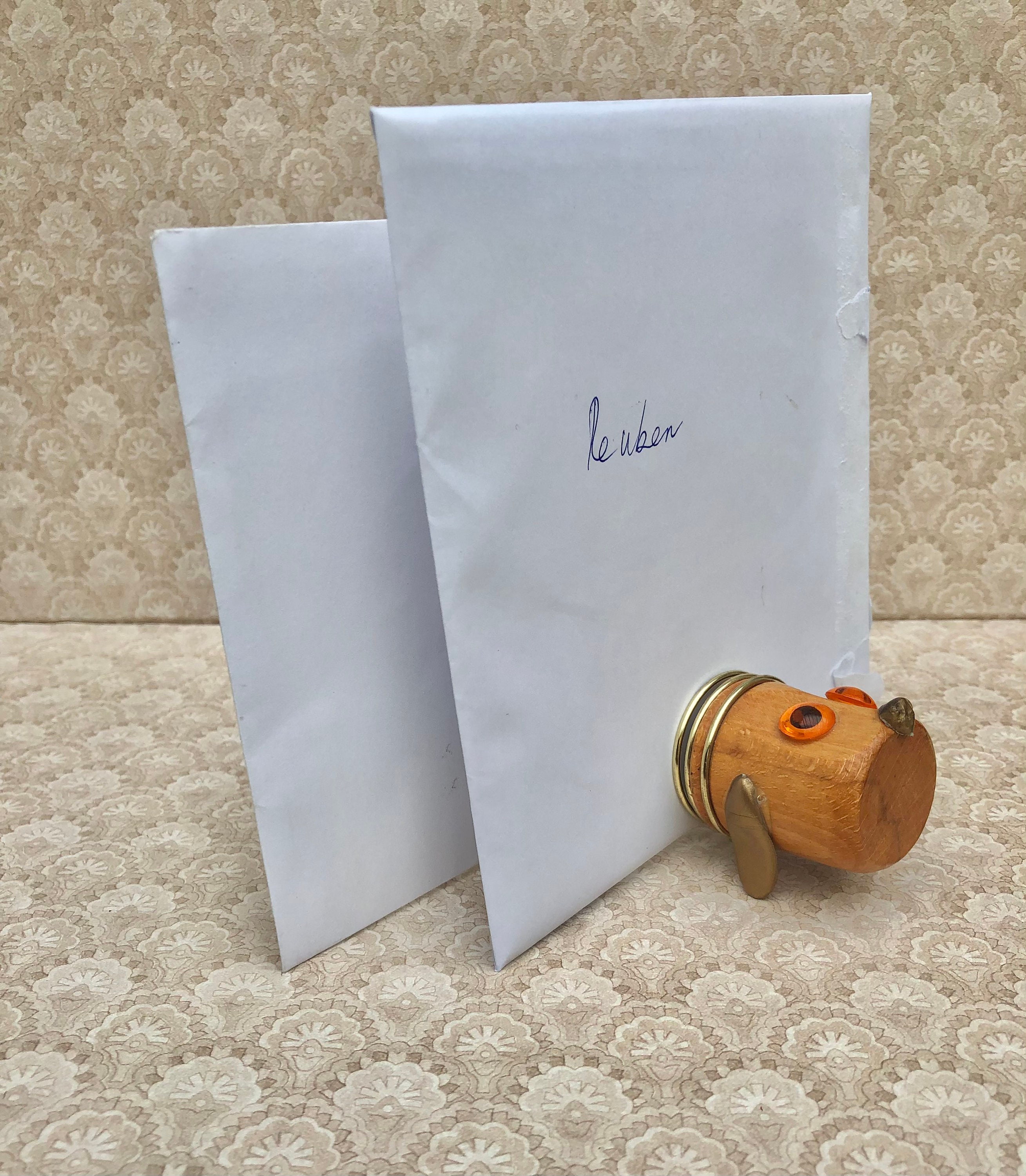 1970s Letter Hound, Vintage Retro Letter Rack, Sausage Dog - Etsy