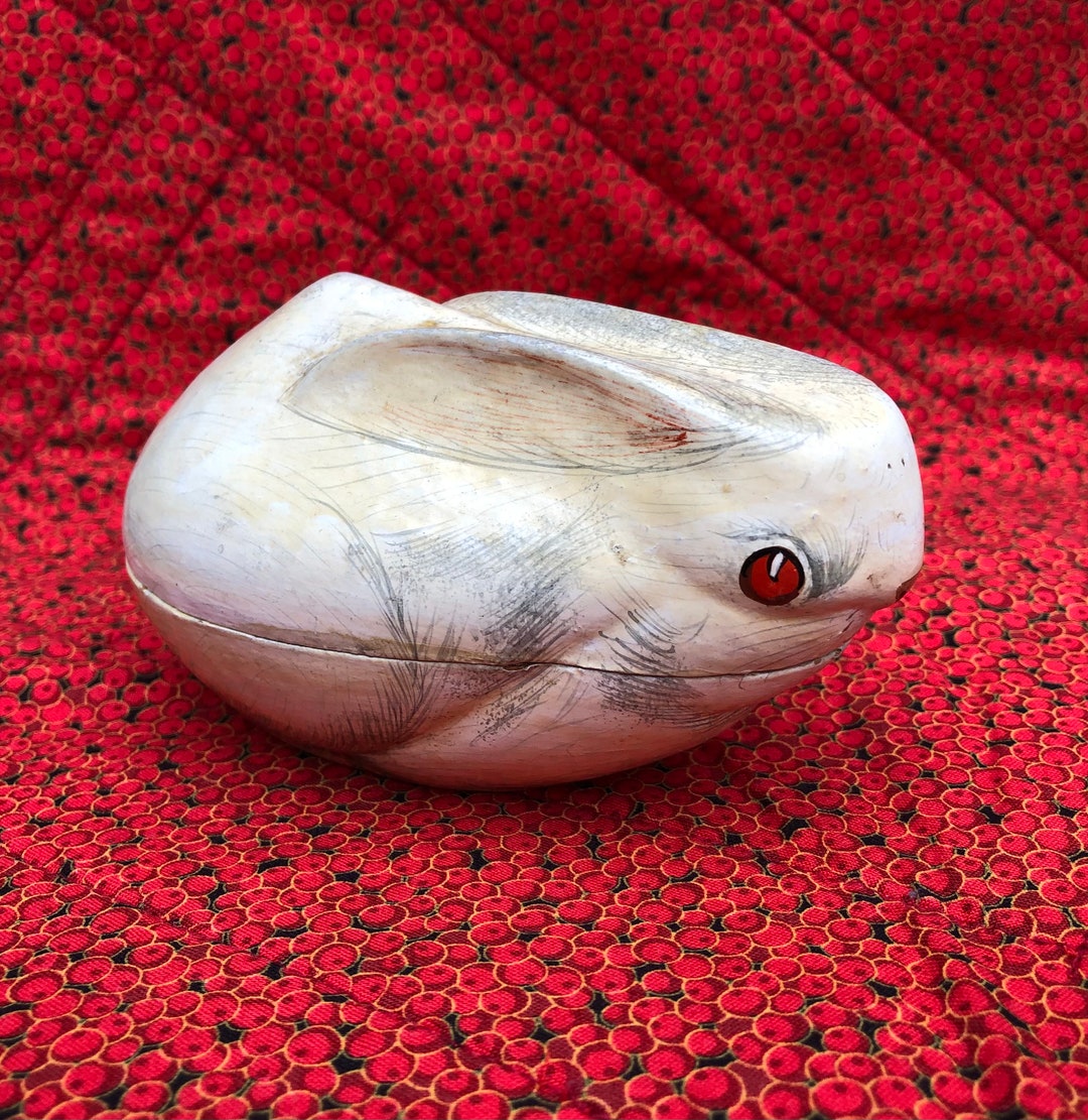 Vintage Papier-mâché Rabbit, Lacquered Trinket Box, Handmade in India ...