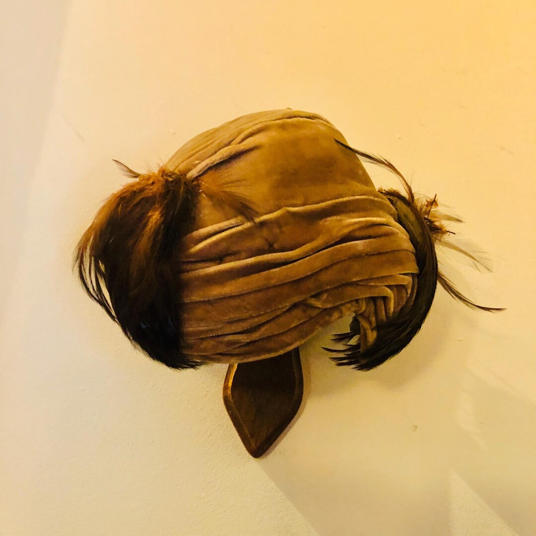 Antique 1920s Feathered, Roched Velvet Cloche Hat Made by Chalmaux ...