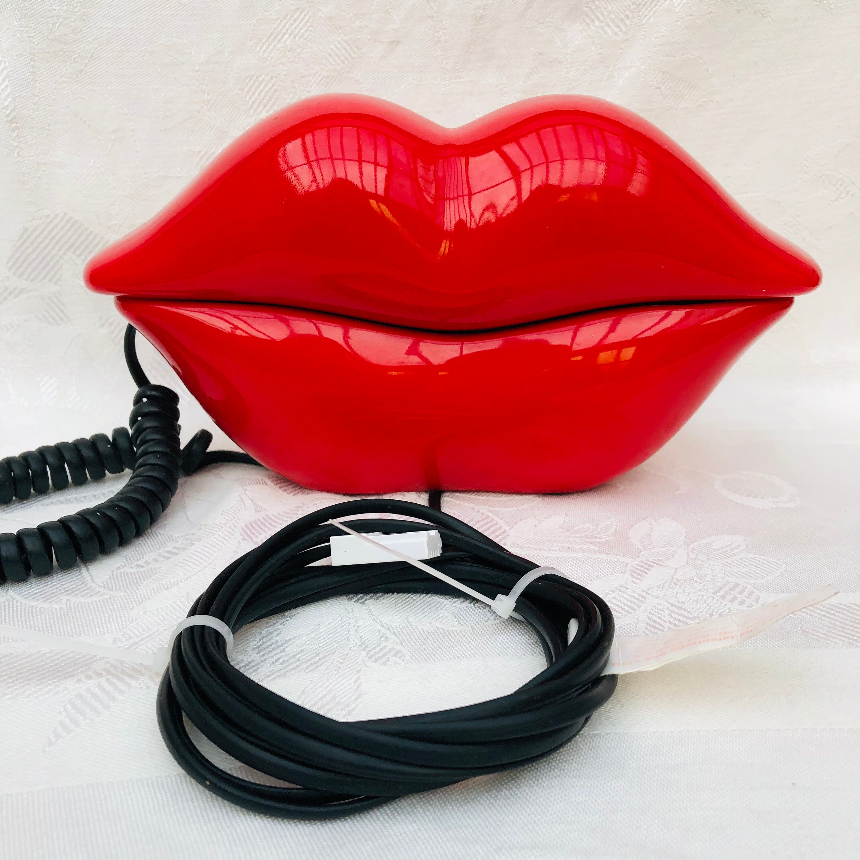 1980s Iconic Red Lips, Telephone, Tested in Full Working Order, Vintage ...