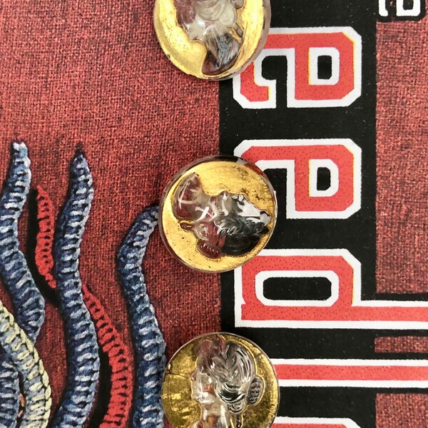 Cameo Buttons - Etsy