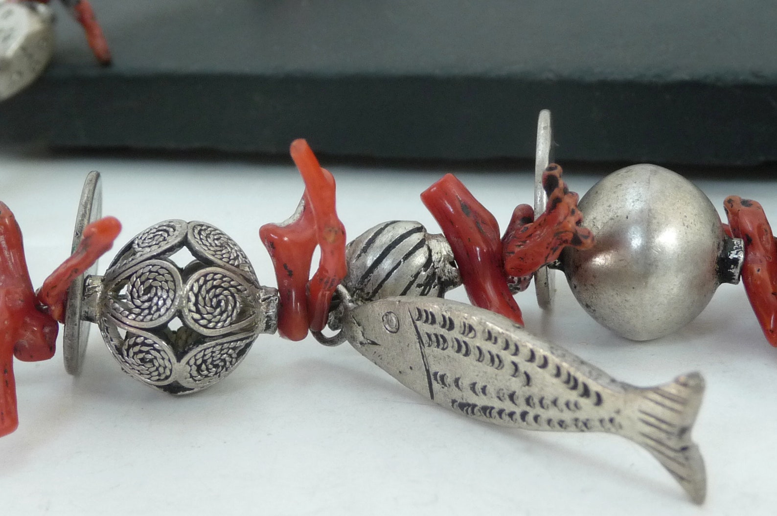 Antique Guatemala Coral Chachal Necklace / Antique Silver | Etsy
