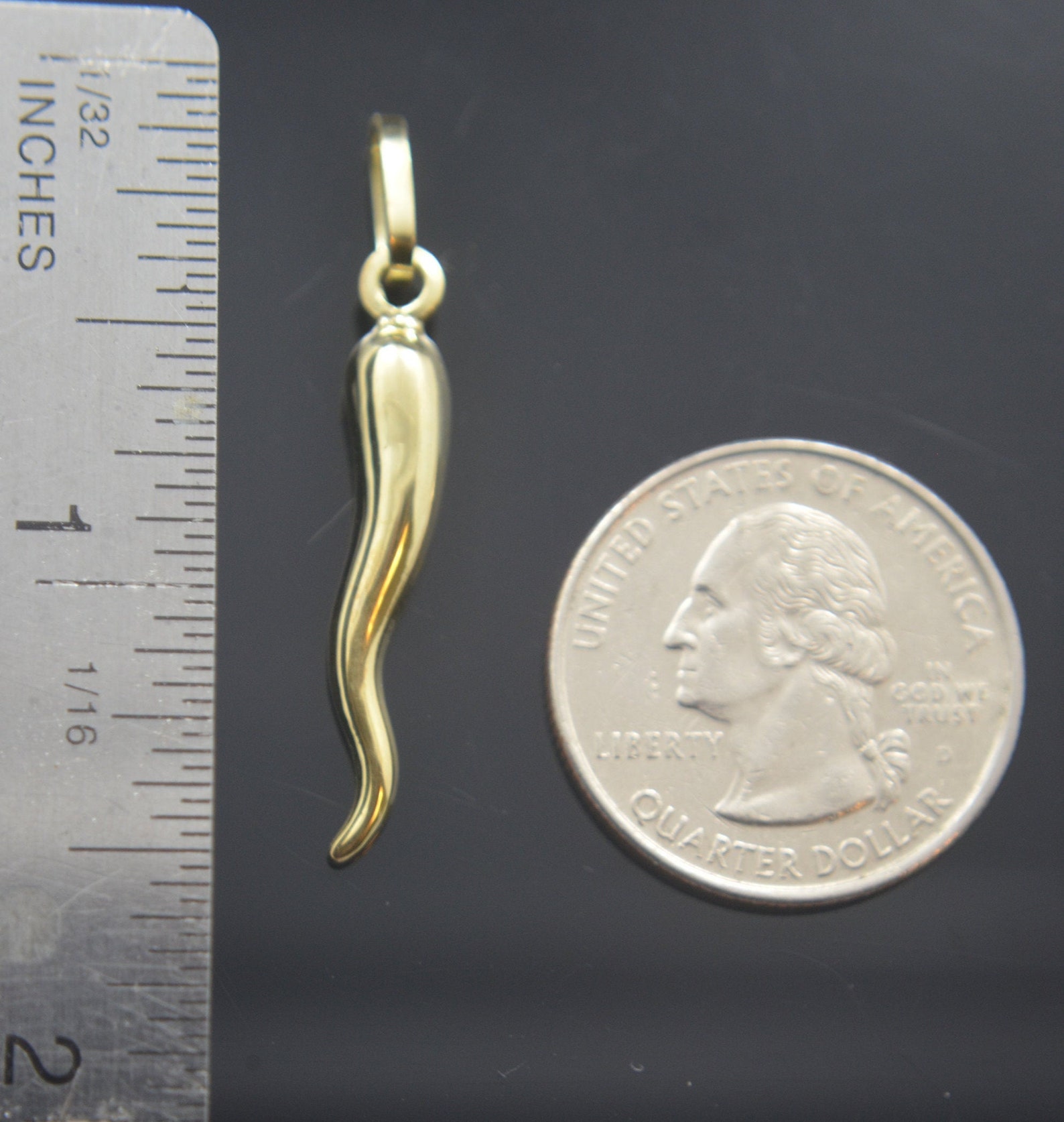 Cornicello Italian Horn Pendant 29mm Hand Made in 18k Yellow - Etsy