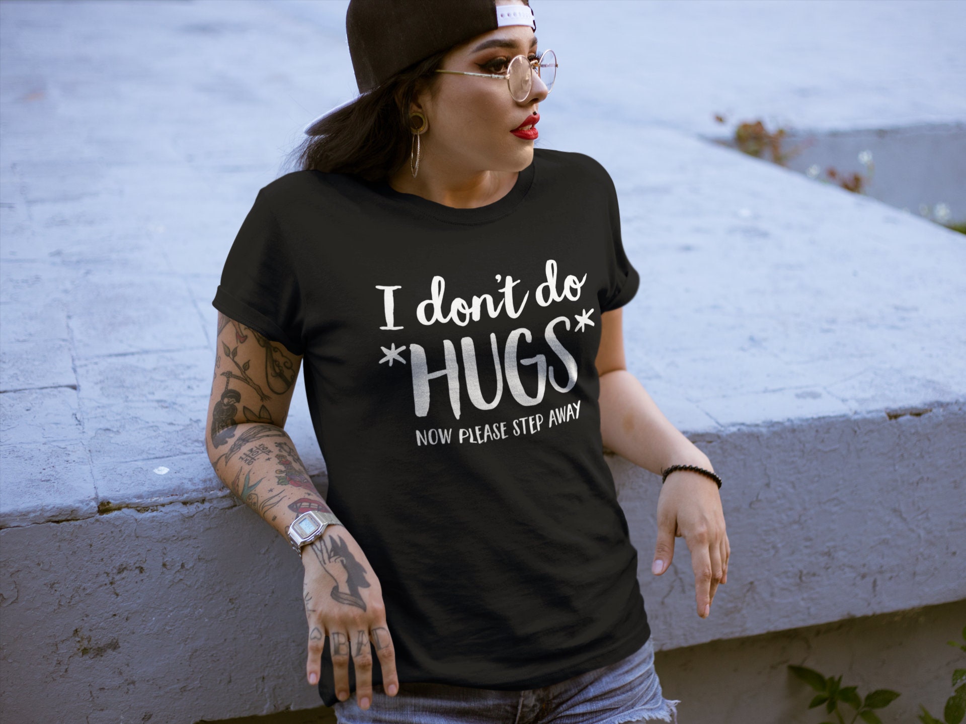 No Hugs Shirt / Not A Hugger / Introvert T-shirt / Social Distancing ...