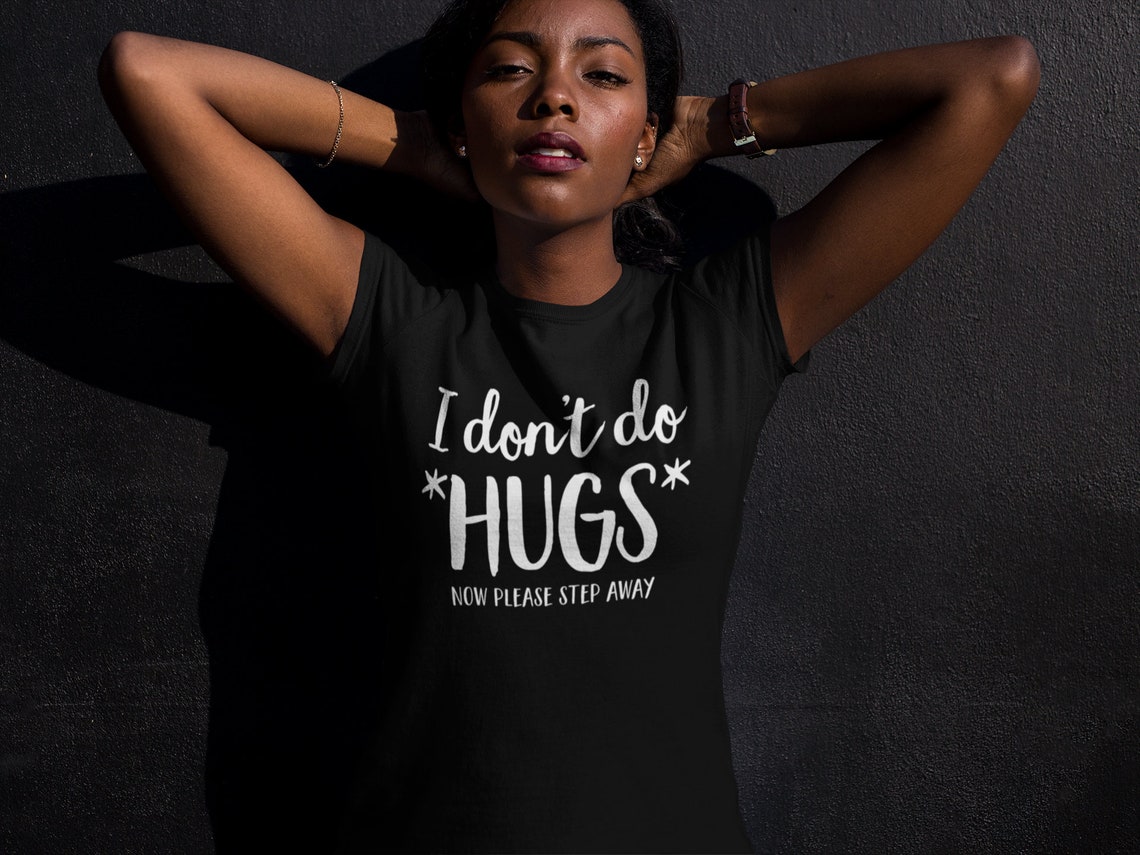 No Hugs Shirt / Not A Hugger / Introvert T-shirt / Social Distancing ...
