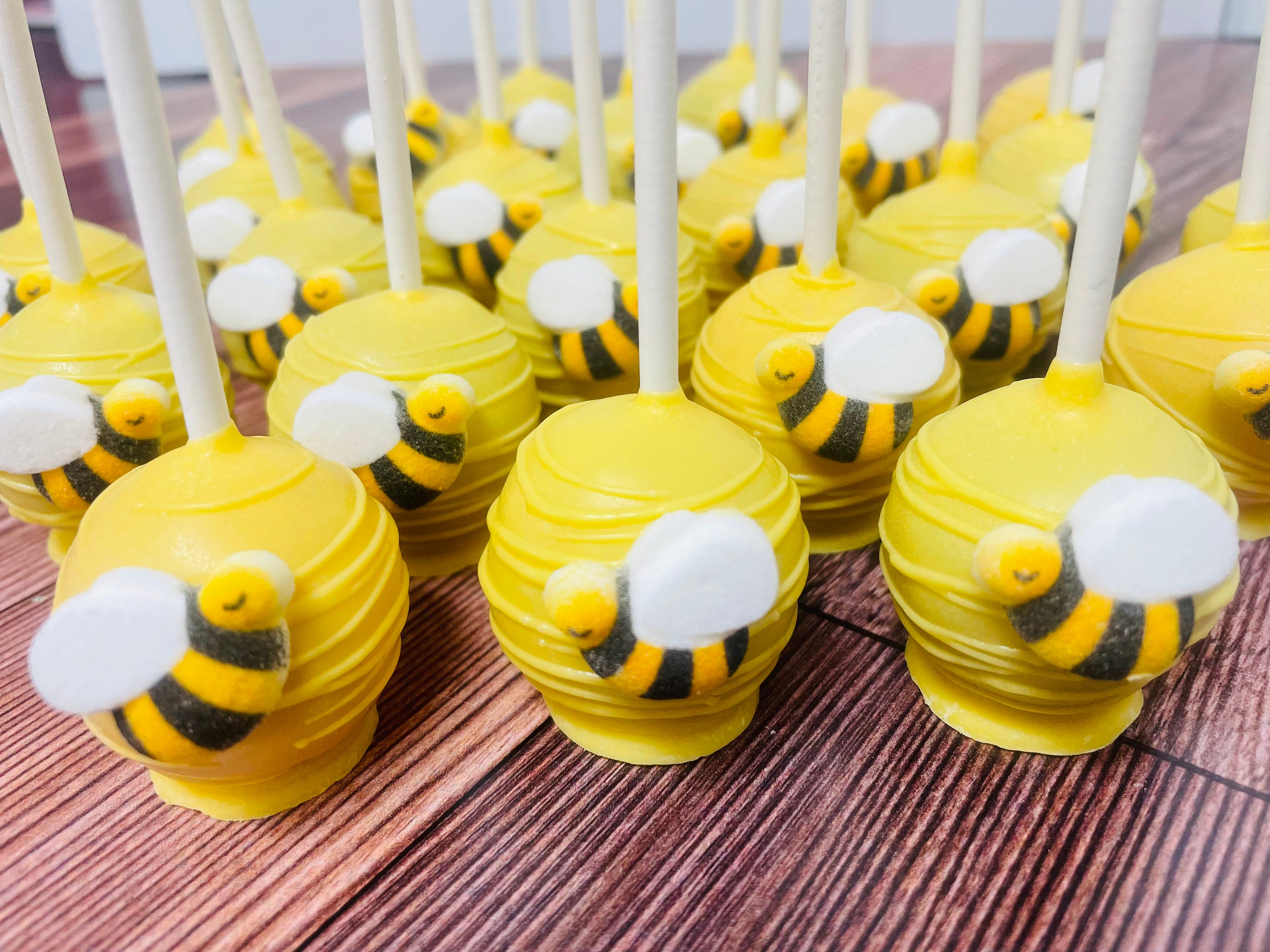 Bee Cake Pops - Etsy
