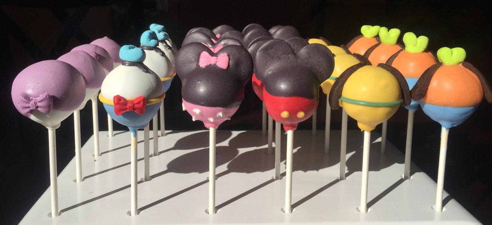 Character Cake Pops | Etsy