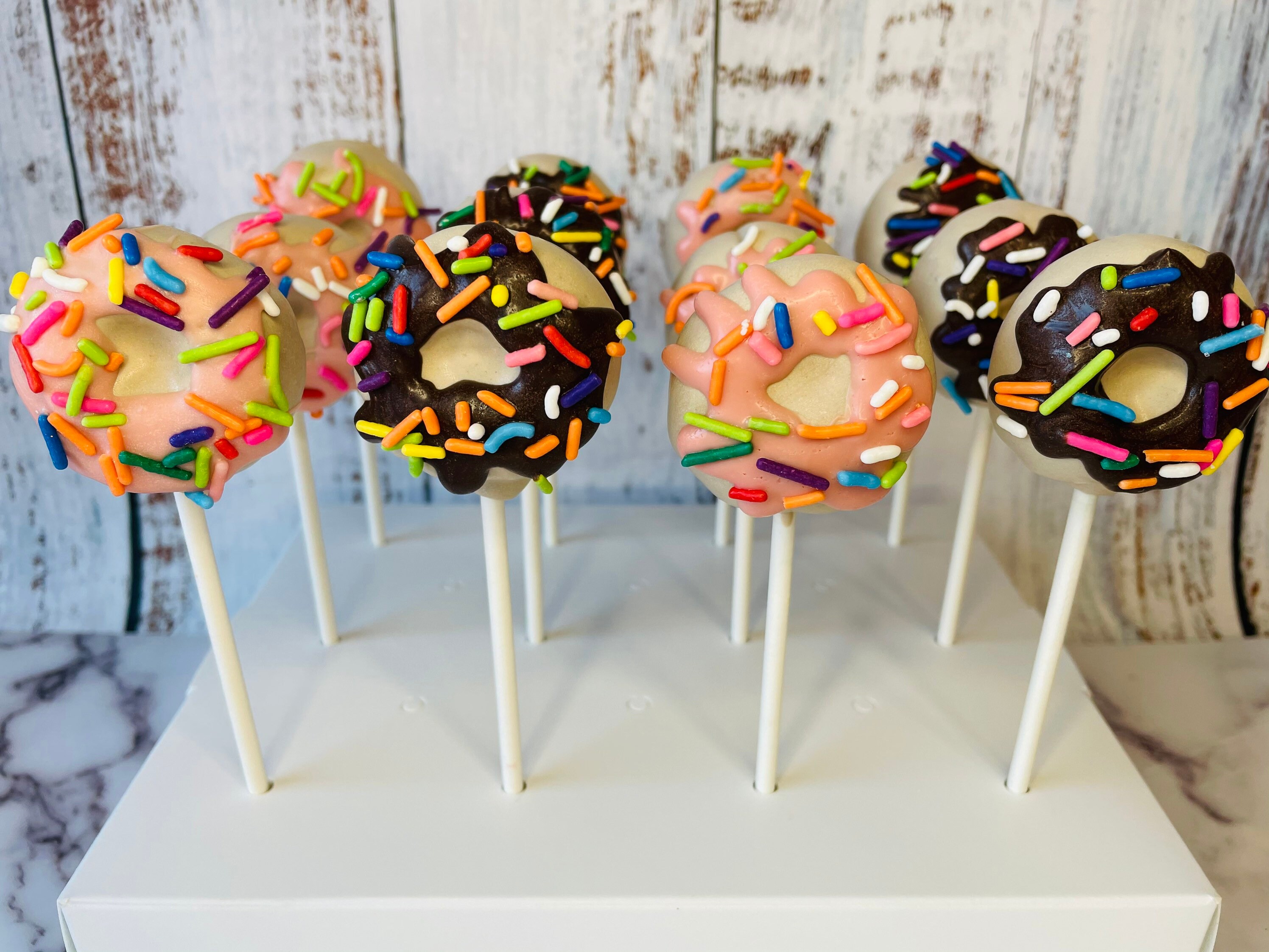 Donut Cake Pops | Etsy