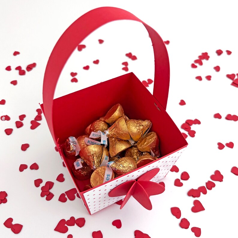 Valentine Favor Boxes, Valentine's Day Baskets, Treat Box, Valentines ...